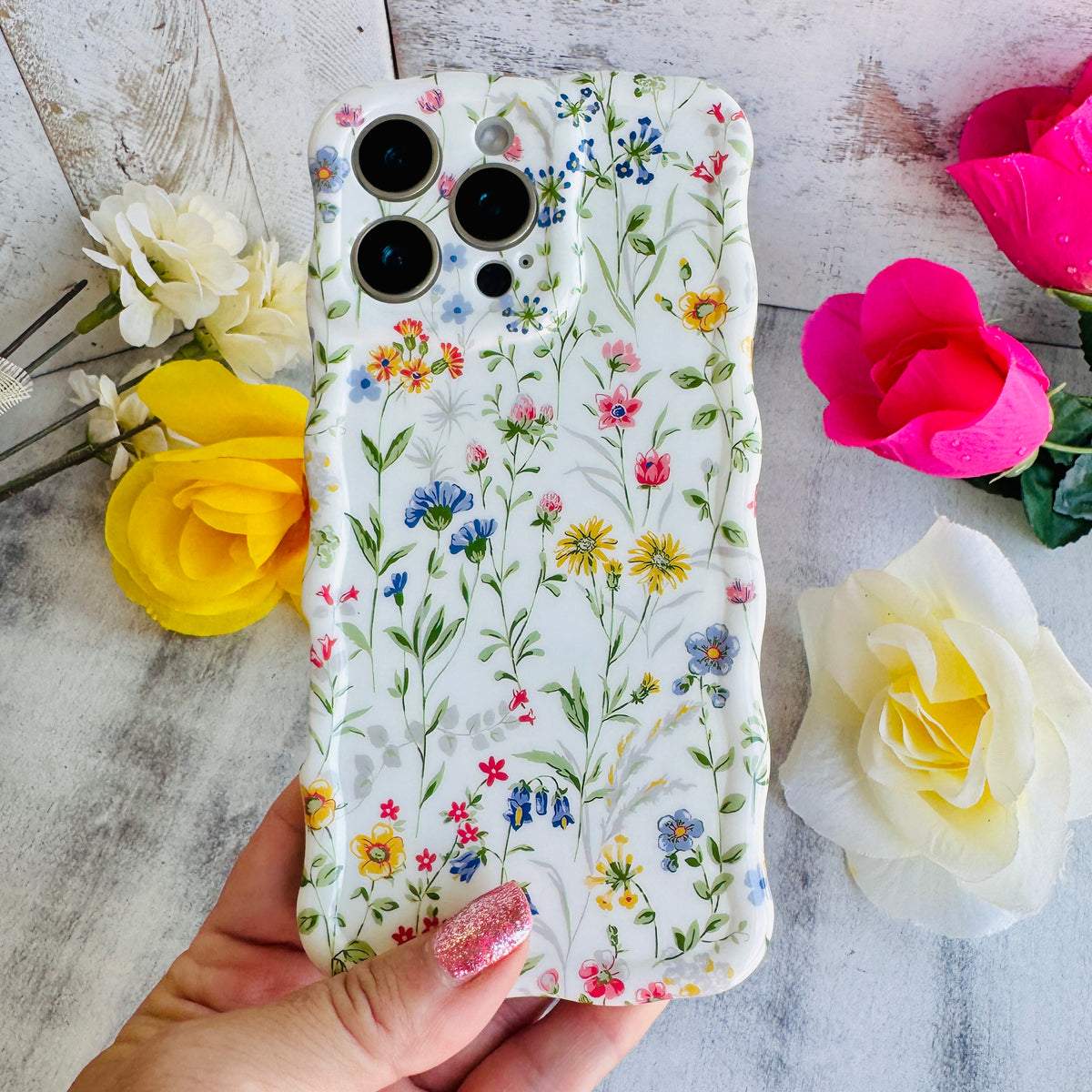 Wildflower MagSafe iPhone Case - Wildflowers | Fancy Bands – Fancy Bands